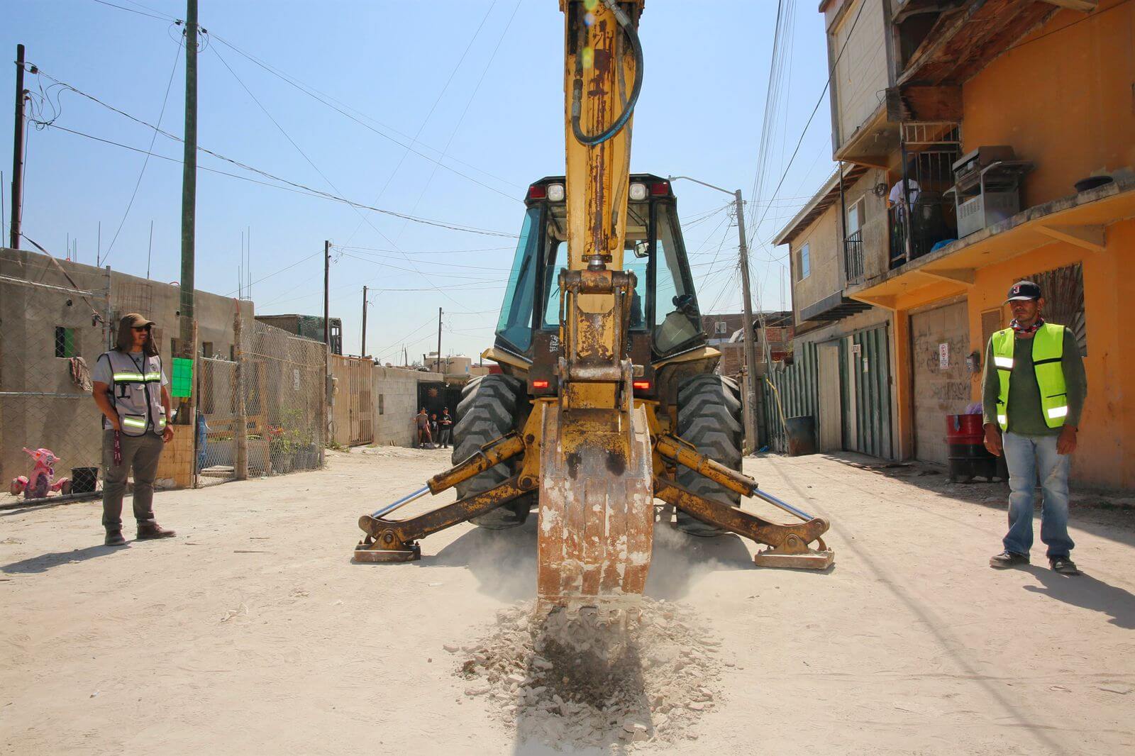 Pavimentarán una de las calles principales de colonia Mariano Matamoros ...