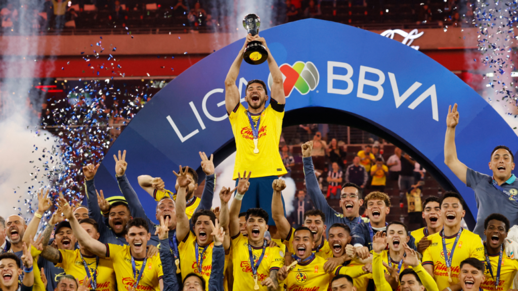 ¡El América hizo historia y se coronó tricampeón del fútbol mexicano ...